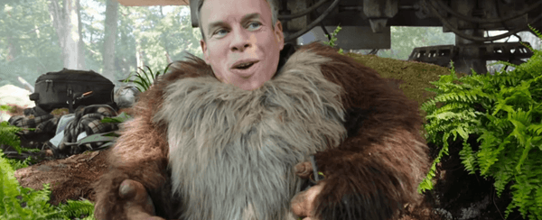 Actor warwick davis who played wicket the ewok in return of the jedi ...