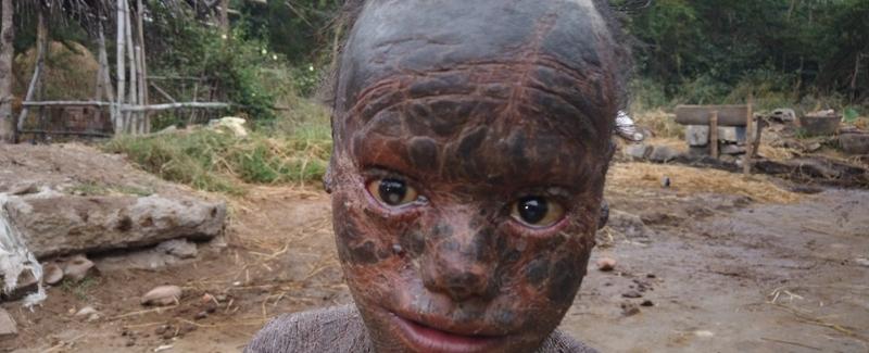 Humans shed about 600 000 particles of skin every hour | The Fact Base